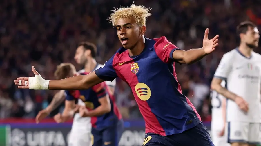 ლამინ იამალი ჩემპიონთა ლიგის სეზონის საუკეთესო გოლის ავტორად დაასახელეს ...